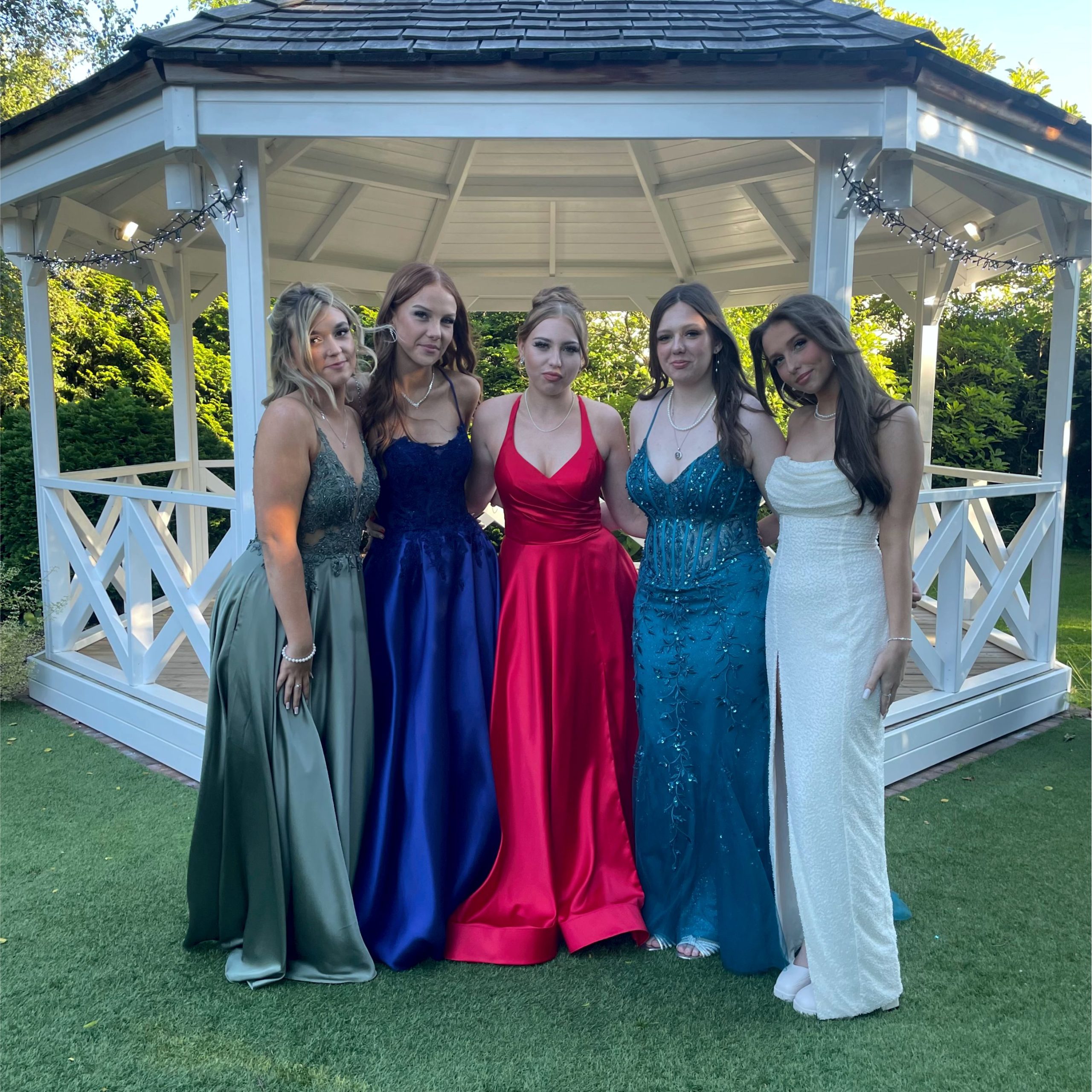 Tickets now on sale for the Year 11 Celebration Prom – Bourne Academy