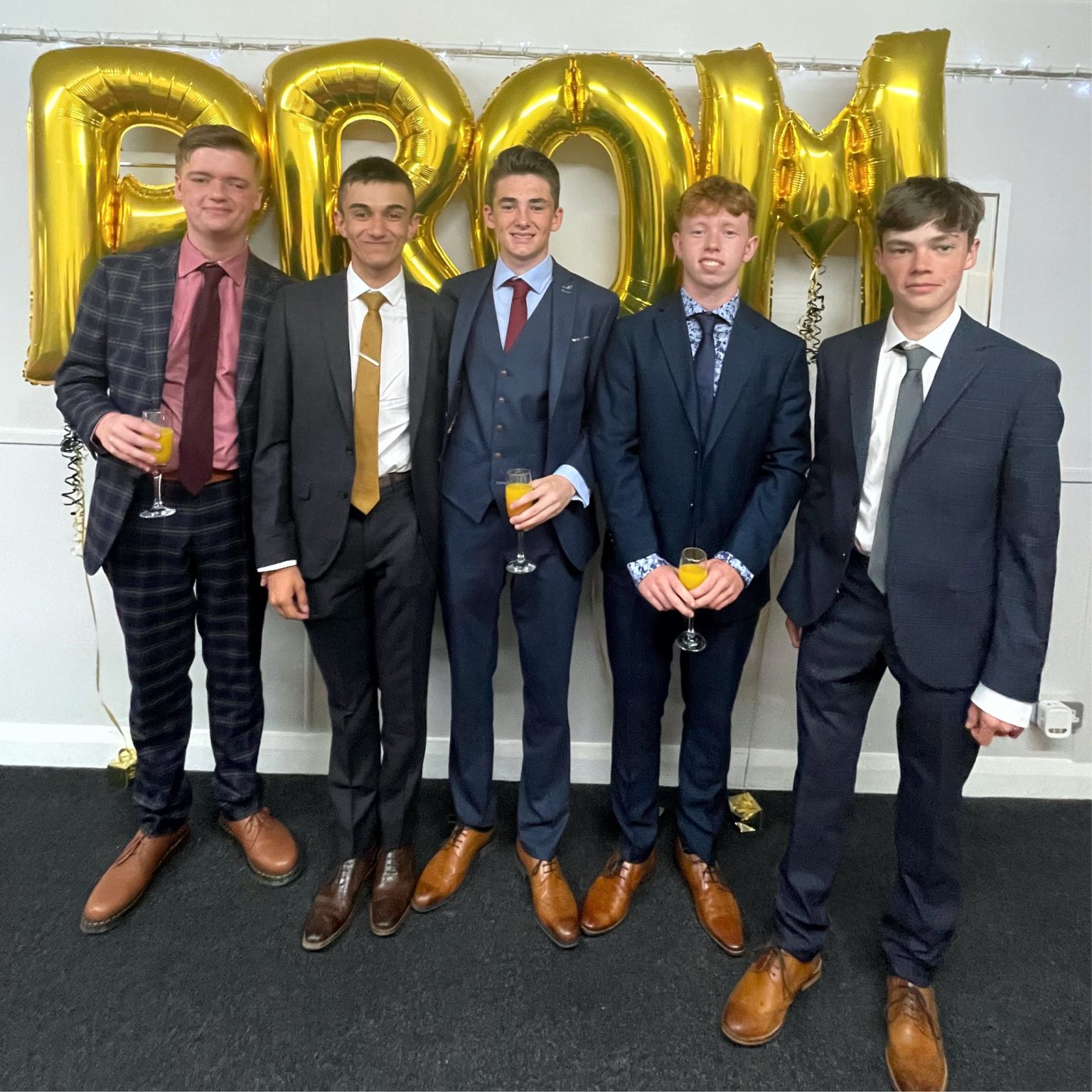 Year 11 celebrate in style at their end of year Prom – Bourne Academy