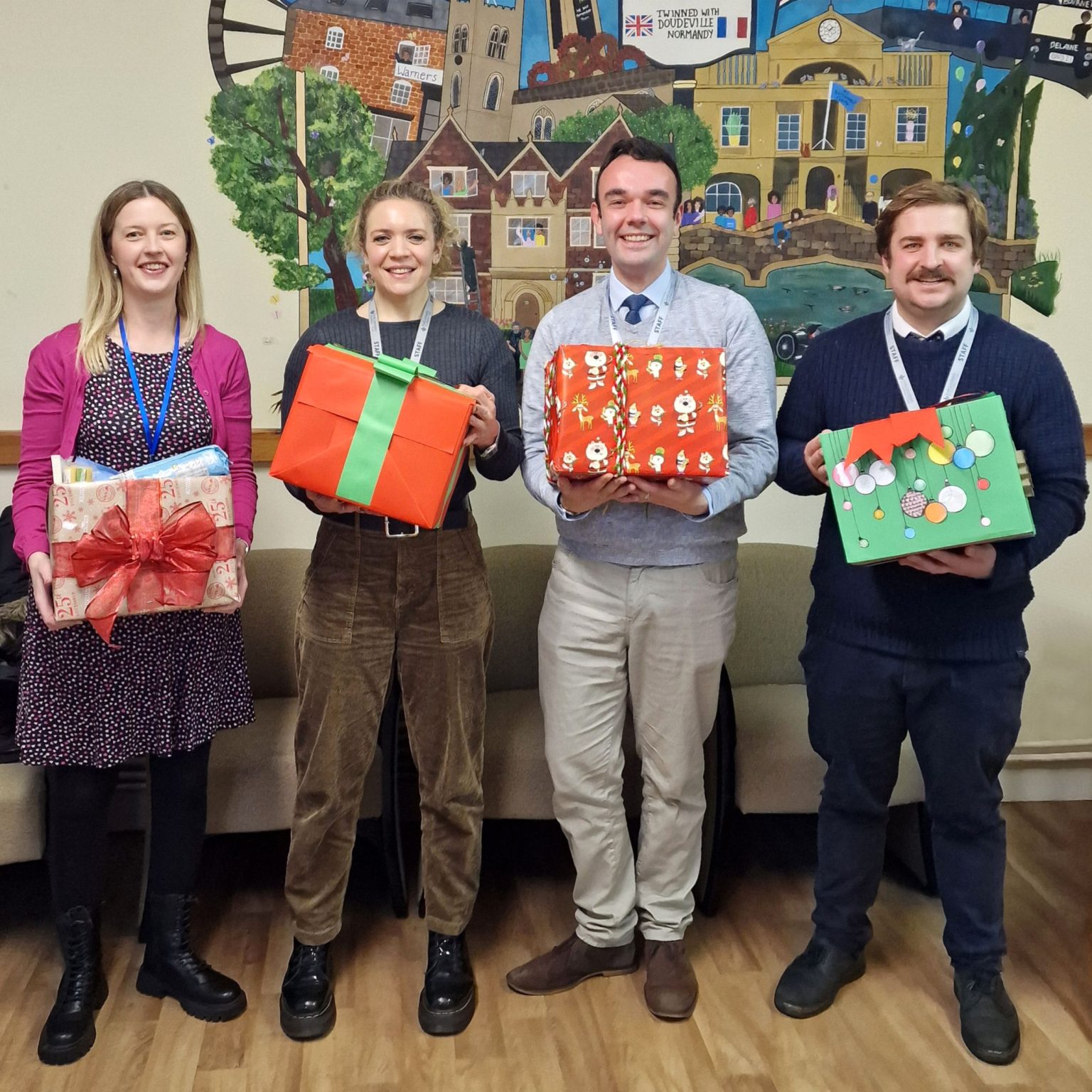 Christmas hampers donated to local day care centre and food bank – Bourne Academy