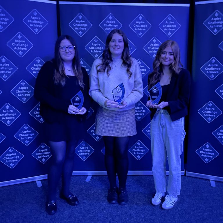 Upper School Awards Evening recognises students achievements – Bourne ...