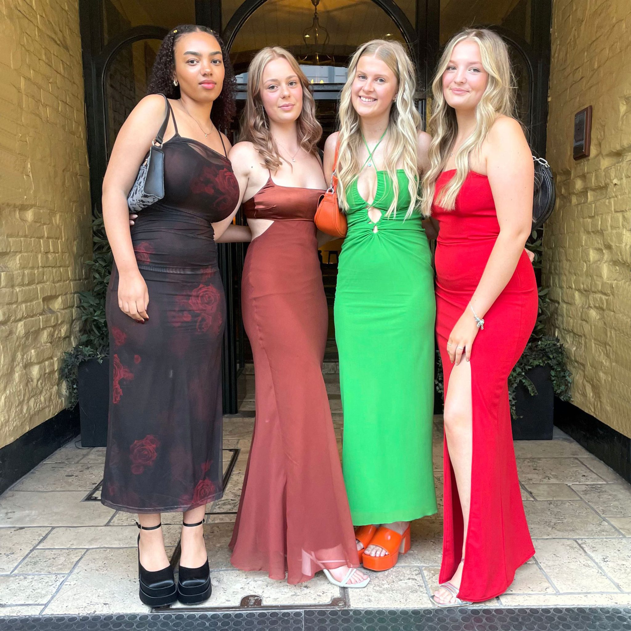 Sixth Formers celebrate in style at their end of year Prom – Bourne Academy