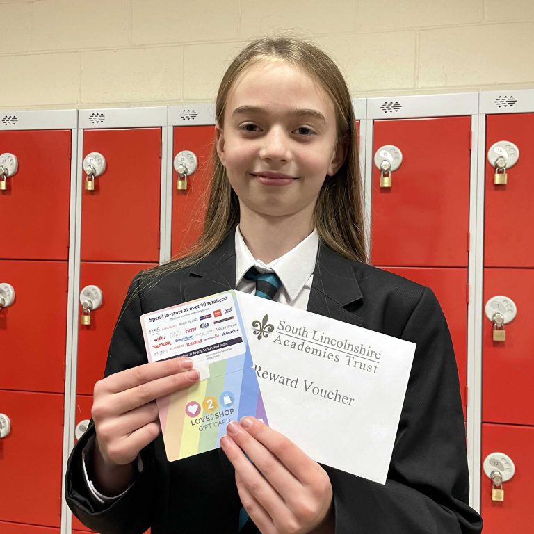 Students with ‘no strikes’ are winners in prize draw – Bourne Academy